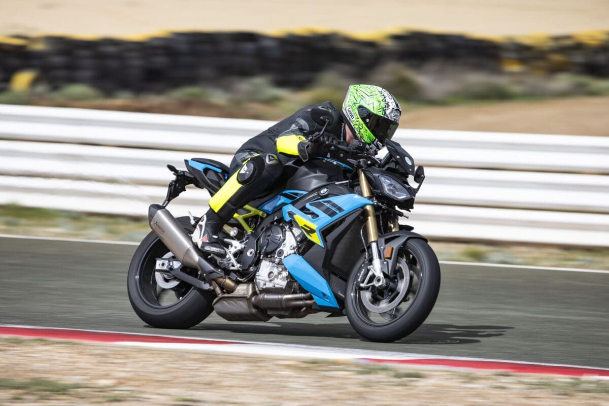 First Ride: BMW S1000R | Fast Bikes Magazine
